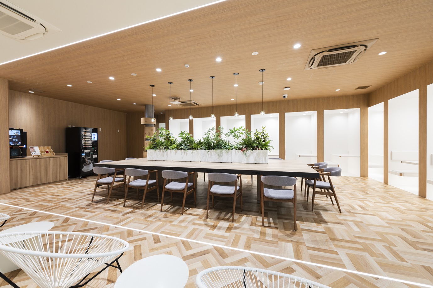 ティップネス新業態「MiiBA（ミィーバ）」がオープン、24時間営業のサードプレイスジム